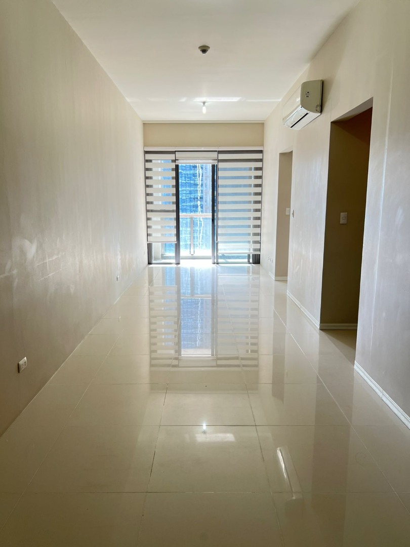 2BR for Rent in BGC Uptown Ritz, Property, For Sale, Apartments ...