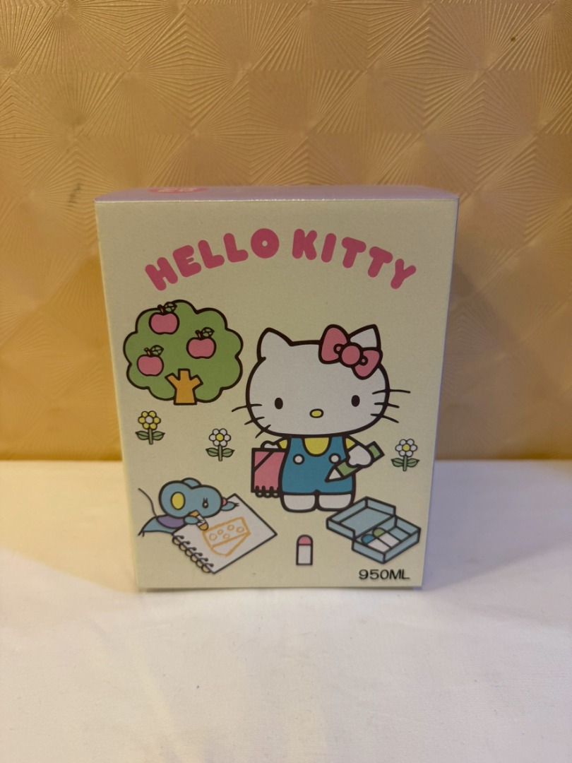 三麗鷗 KT 凱蒂貓 冰桶水壺 950ml B款 Sanrio Hello kitty, 家具及居家用品, 廚具和餐具, 水杯、水壺在旋轉拍賣