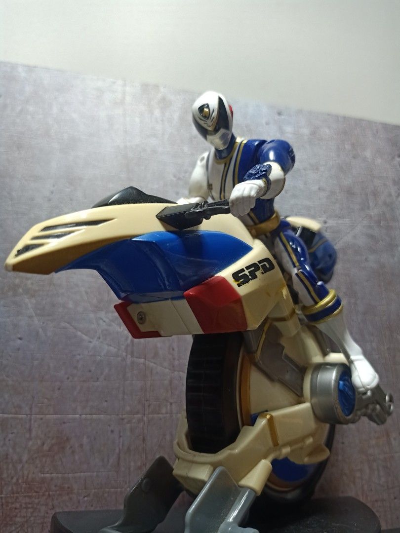 Action Figure Super Sentai Power Rangers SPD Dekaranger Deka Break with ...