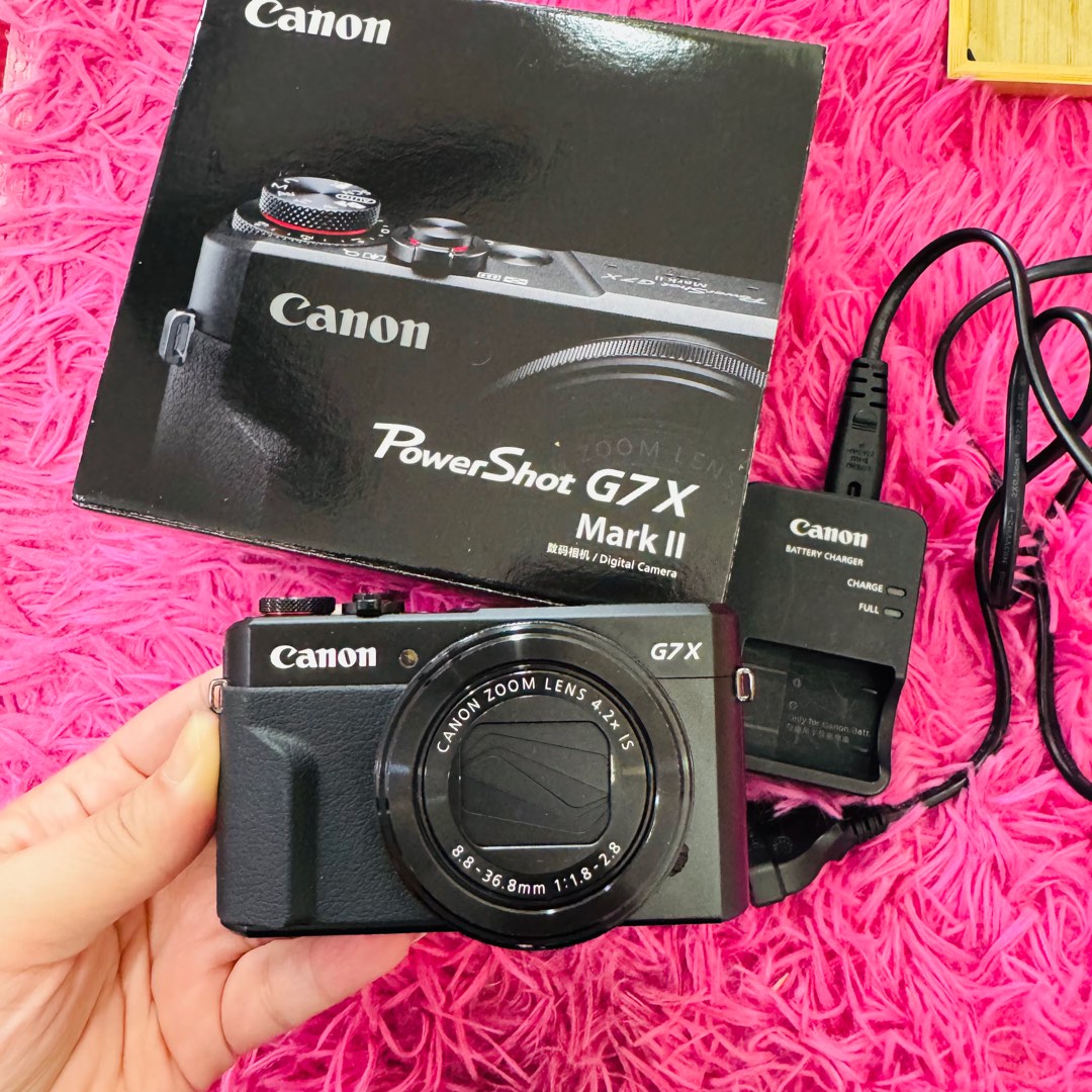 Canon G7x Mark II Camera, Photography, Cameras on Carousell