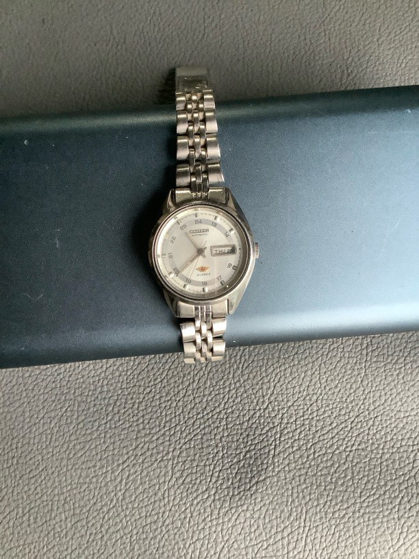 Citizen Authomatic original, Women's Fashion, Watches & Accessories ...