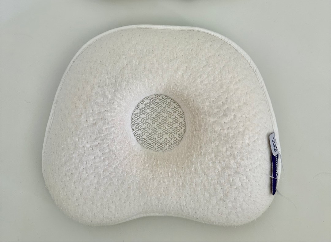 Clevamama infant pillow, Babies & Kids, Baby Nursery & Kids Furniture ...