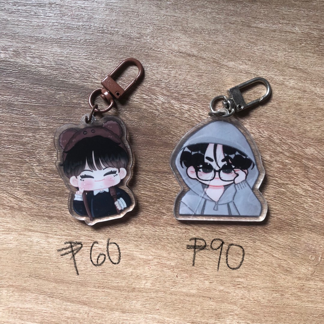 enhypen sunoo and jungwon keyring (keychain), Hobbies & Toys ...