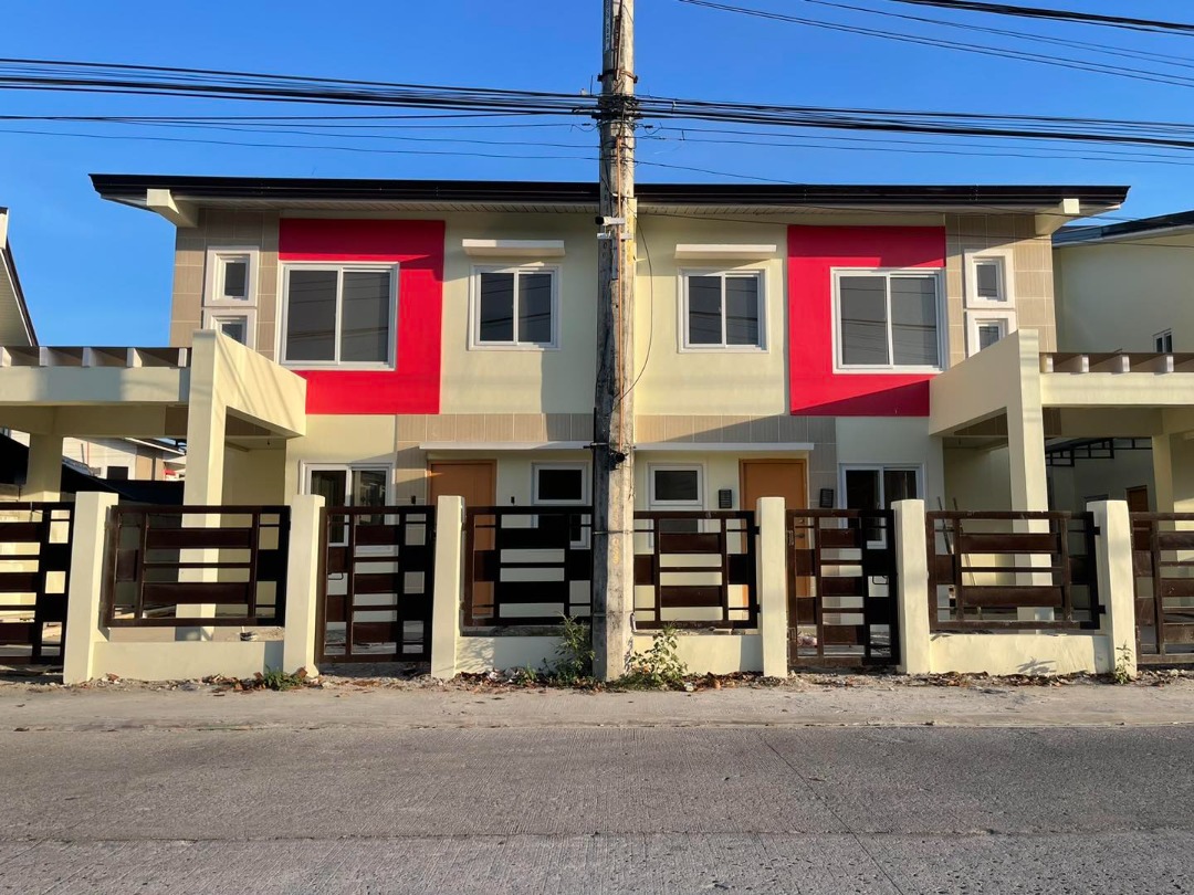 FOR SALE / FOR ASSUME BALANCE BRAND NEW READY FOR OCCUPANCY SCARLET ...