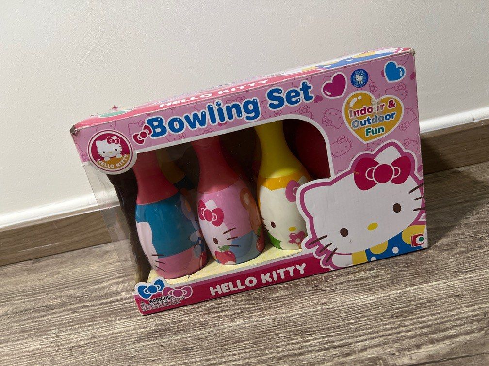 Hello Kitty Bowling Set, Hobbies & Toys, Toys & Games on Carousell