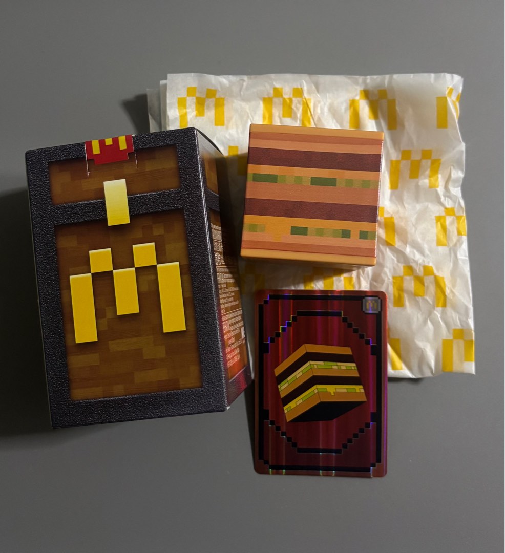 Macdonalds Mcdonalds Mcd Minecraft Big Mac, Hobbies & Toys, Memorabilia ...