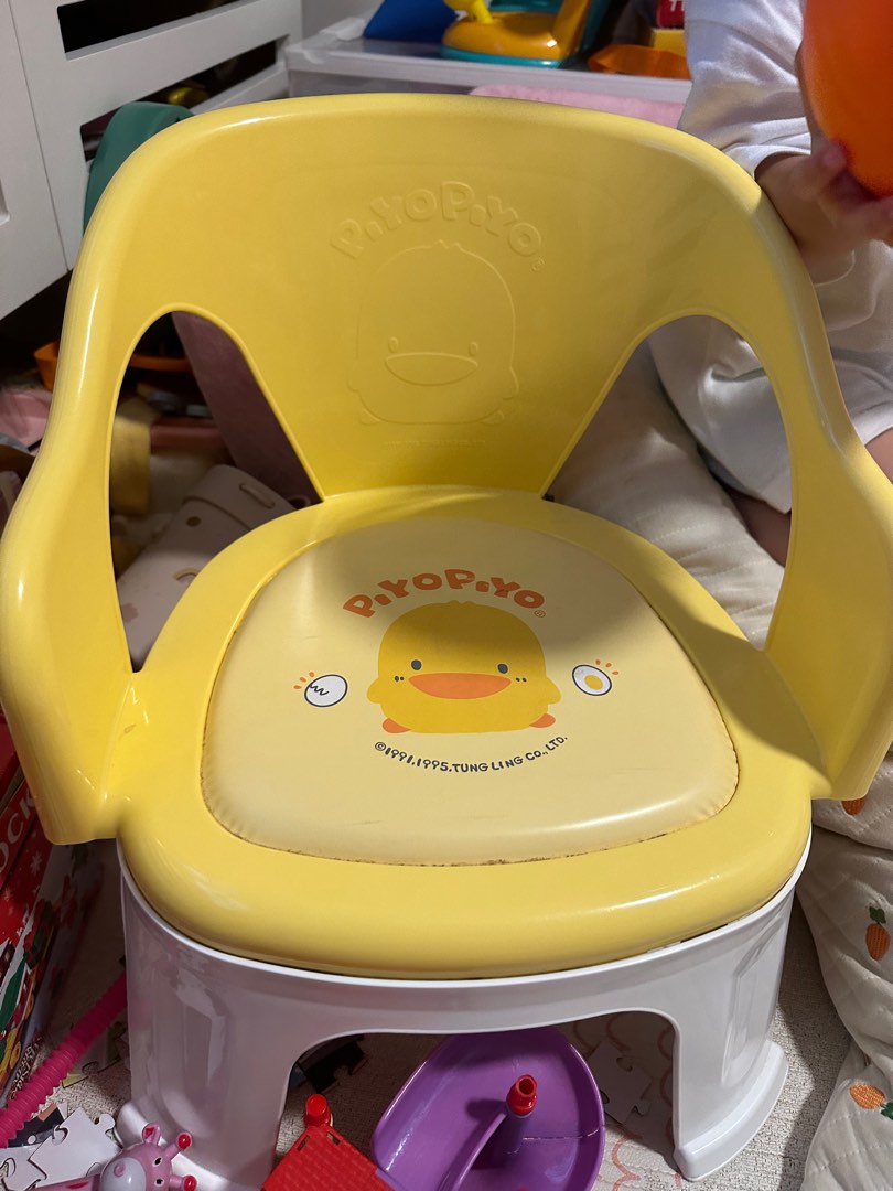 Piyo piyo squeaky chair, Babies & Kids, Baby Nursery & Kids Furniture ...