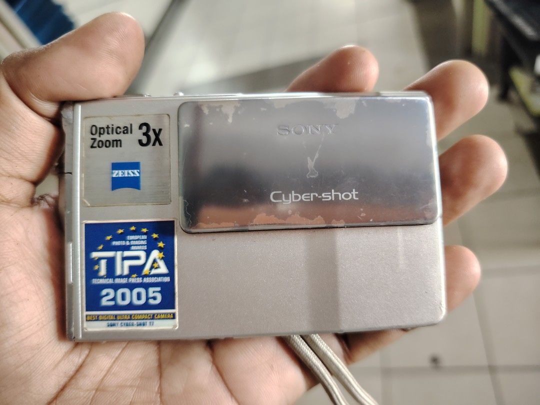Sony Cybershot DSC T7 Slim Camera CCD, Photography, Cameras on Carousell