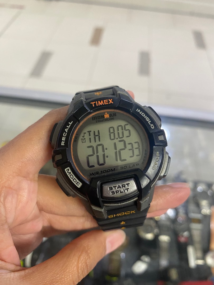 Timex indiglo Watch original, Fesyen Pria, Jam Tangan di Carousell
