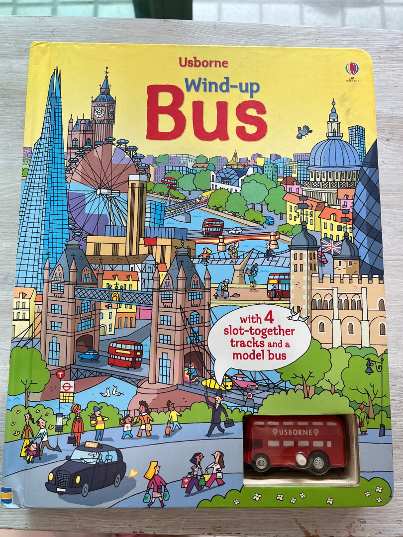 Usborne wind-up bus 地圖軌道巴士, 書籍、休閒與玩具, 玩具、公仔、桌遊在旋轉拍賣