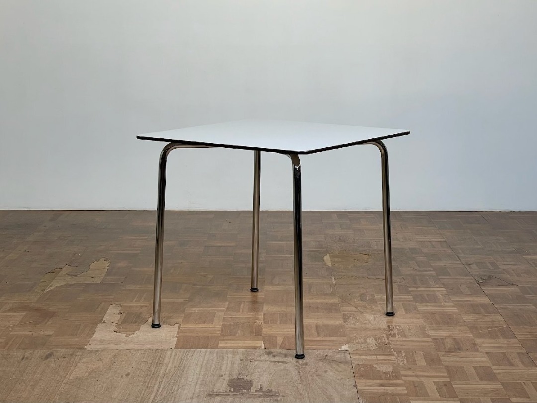 Vitra. Masterpiece Jasper Morrison HAL/Hal Minimum Square Multi ...
