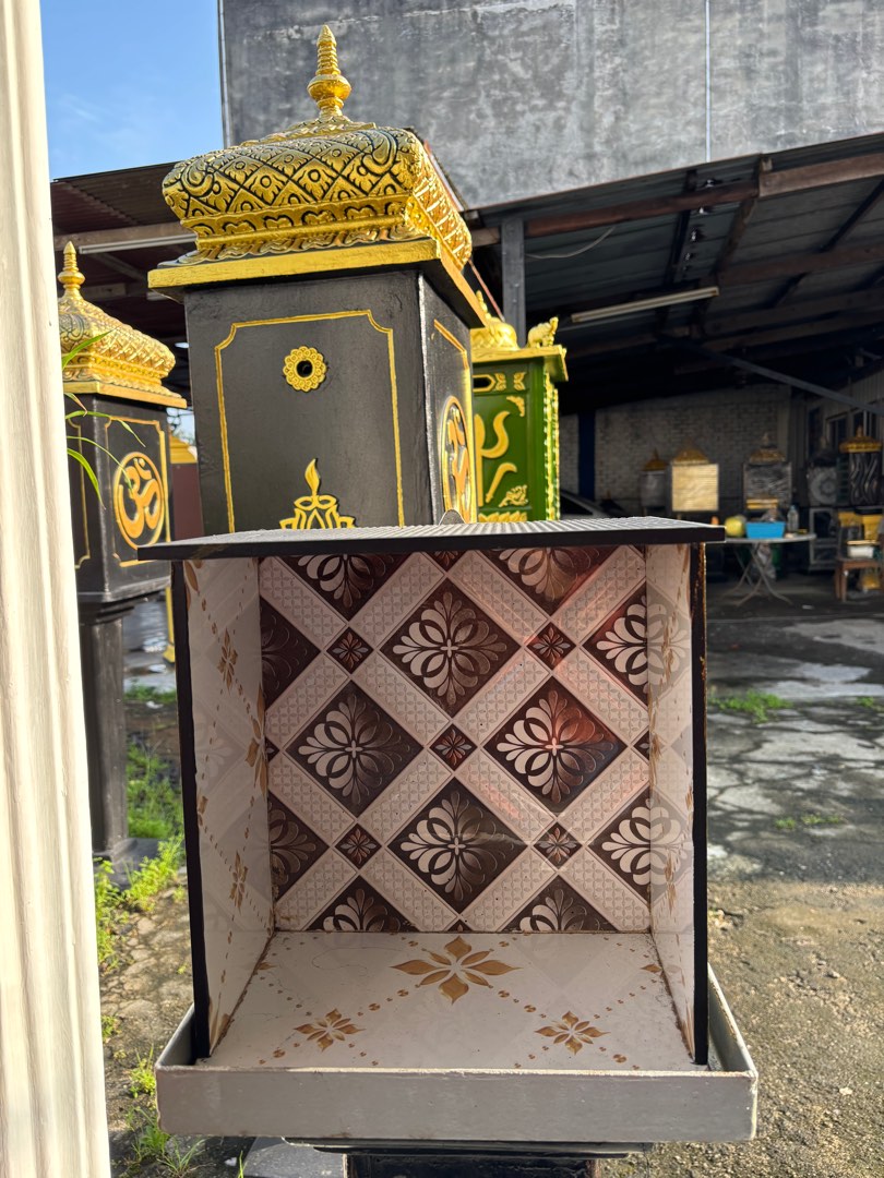 Weatherproof hanging altar, Furniture & Home Living, Outdoor Furniture ...