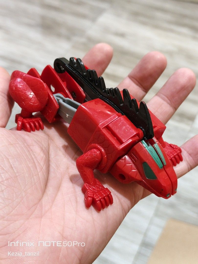 WORLD INVADING REPTILE REPTIL IGUANA CHAMELEON JUALAN BERUBAH ROBOT ...