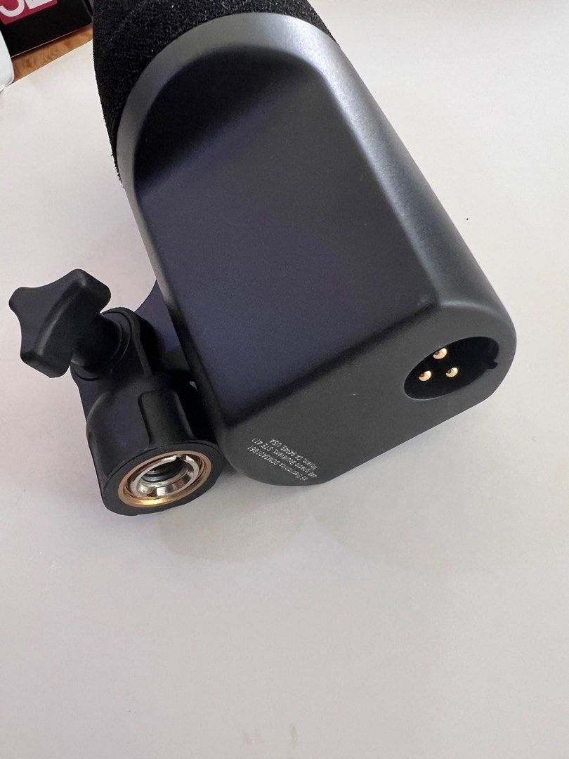 XLR Mic - Dynacaster DCM 3, Audio, Microphones on Carousell