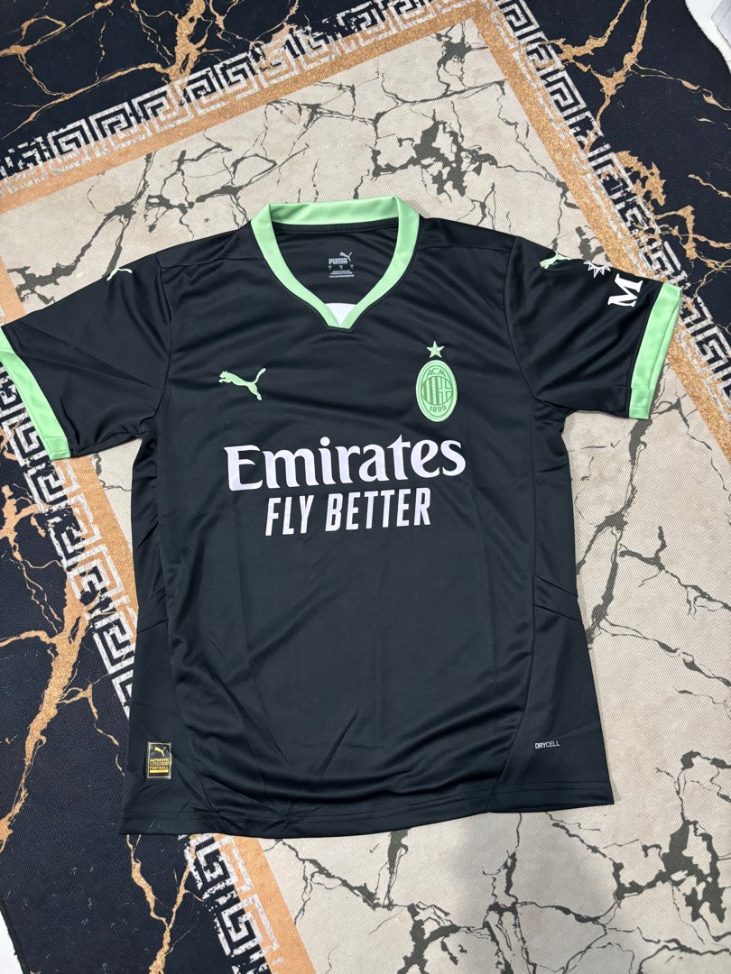 AC MILAN 24/25 THIRD KIT, Men's Fashion, Activewear on Carousell