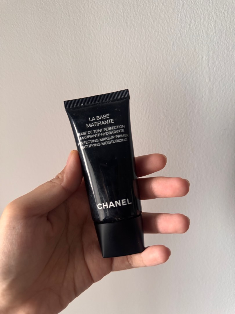 chanel primer base makeup, Kesehatan & Kecantikan, Rias Wajah di Carousell