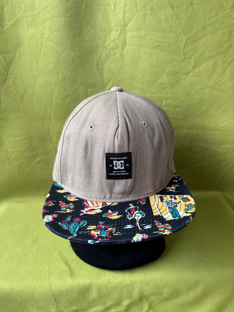 DC Snapback Cap, Men's Fashion, Watches & Accessories, Caps & Hats on ...