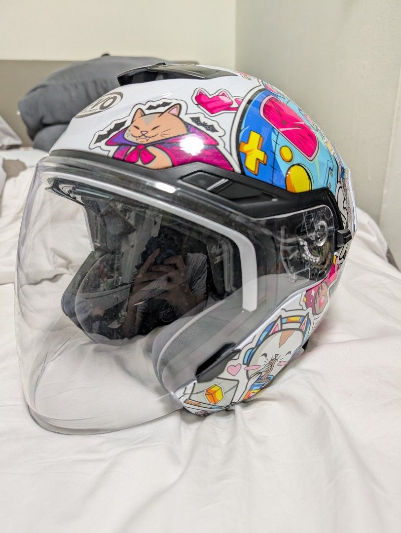 EVO RS9 Meow Helmet (PSB approved), Motorcycles, Motorcycle Apparel on ...