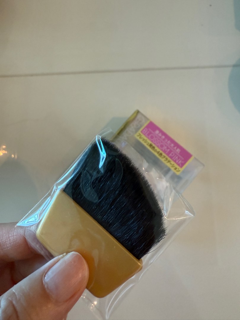 Excel blush brush, Beauty & Personal Care, Face, Makeup on Carousell