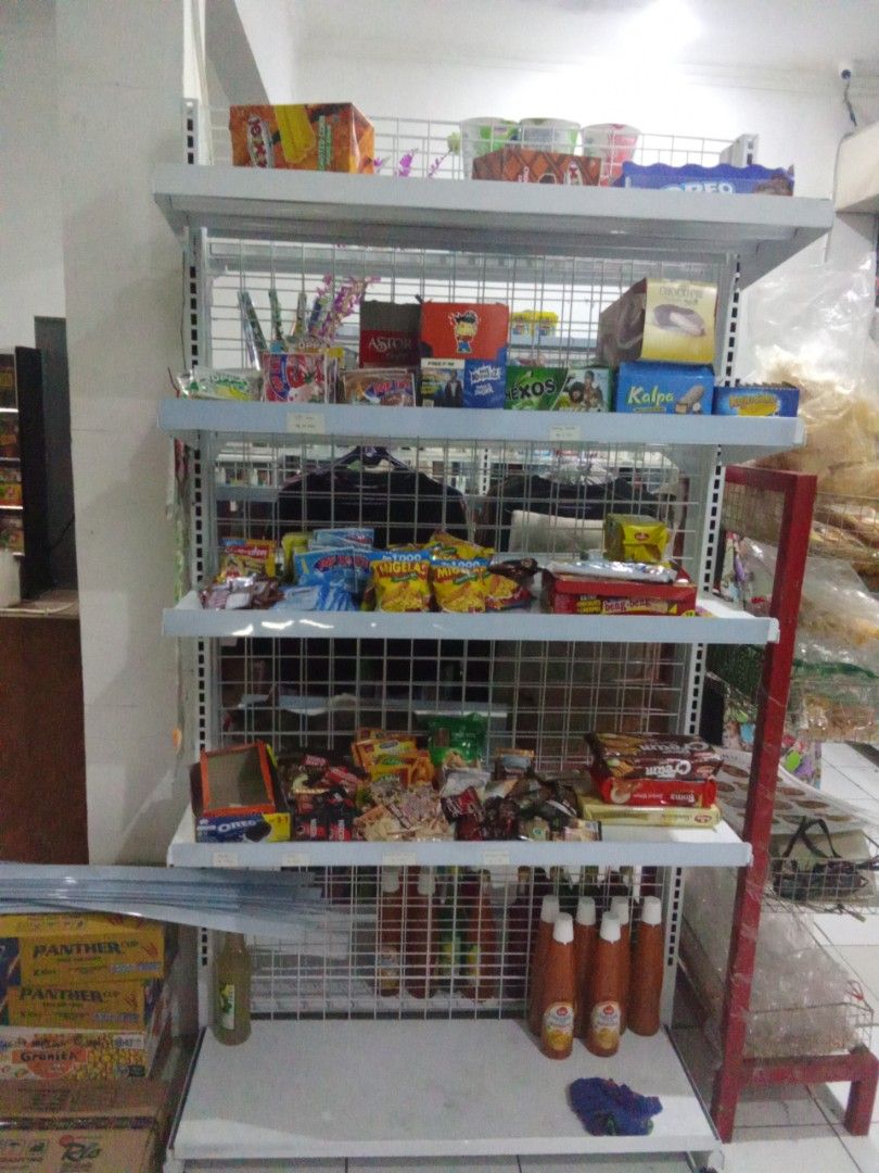 Gondola Dinding, Barang Yang Dicari di Carousell