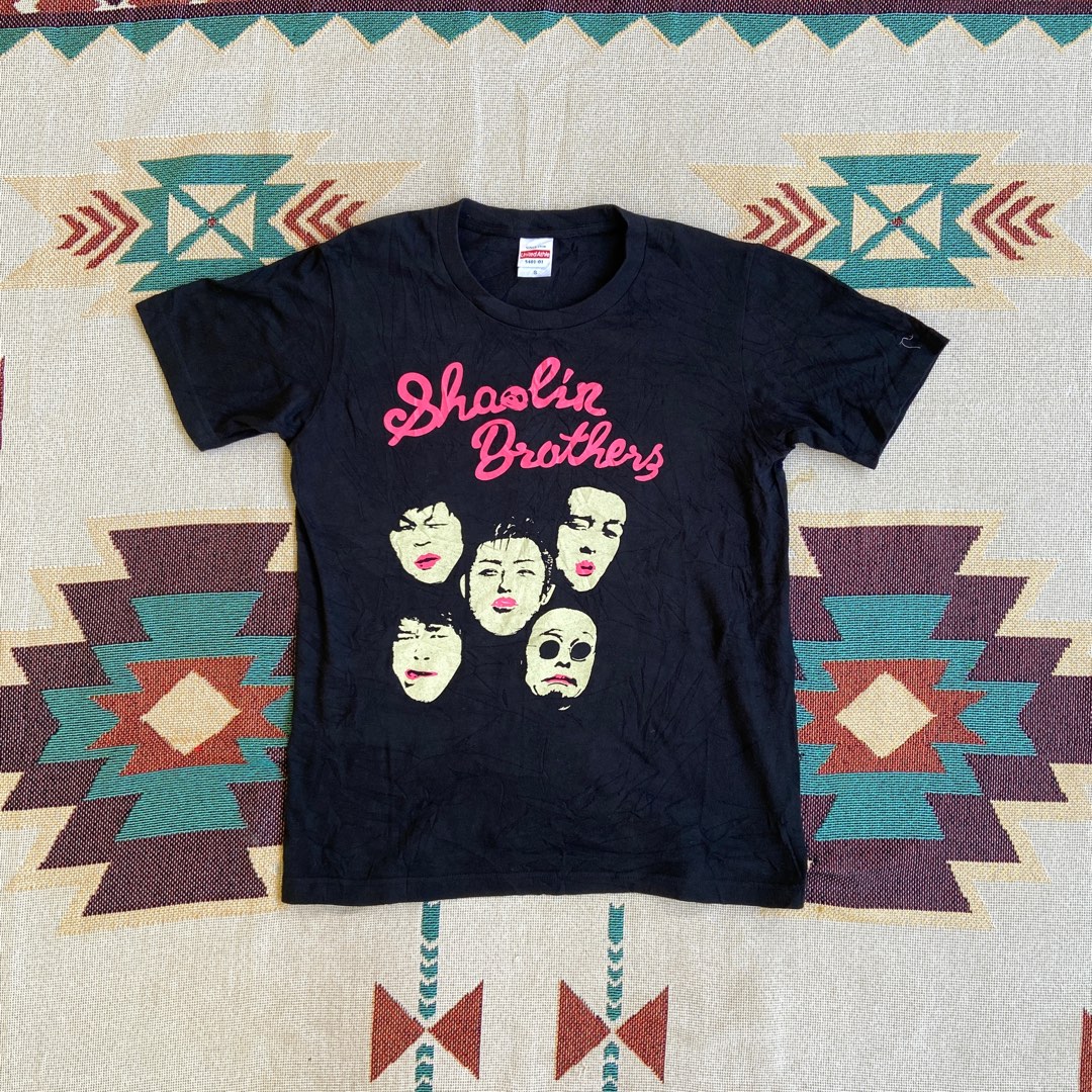 Kaos Band Shaolin Brothers Japan debut merch, Fesyen Pria, Pakaian ...