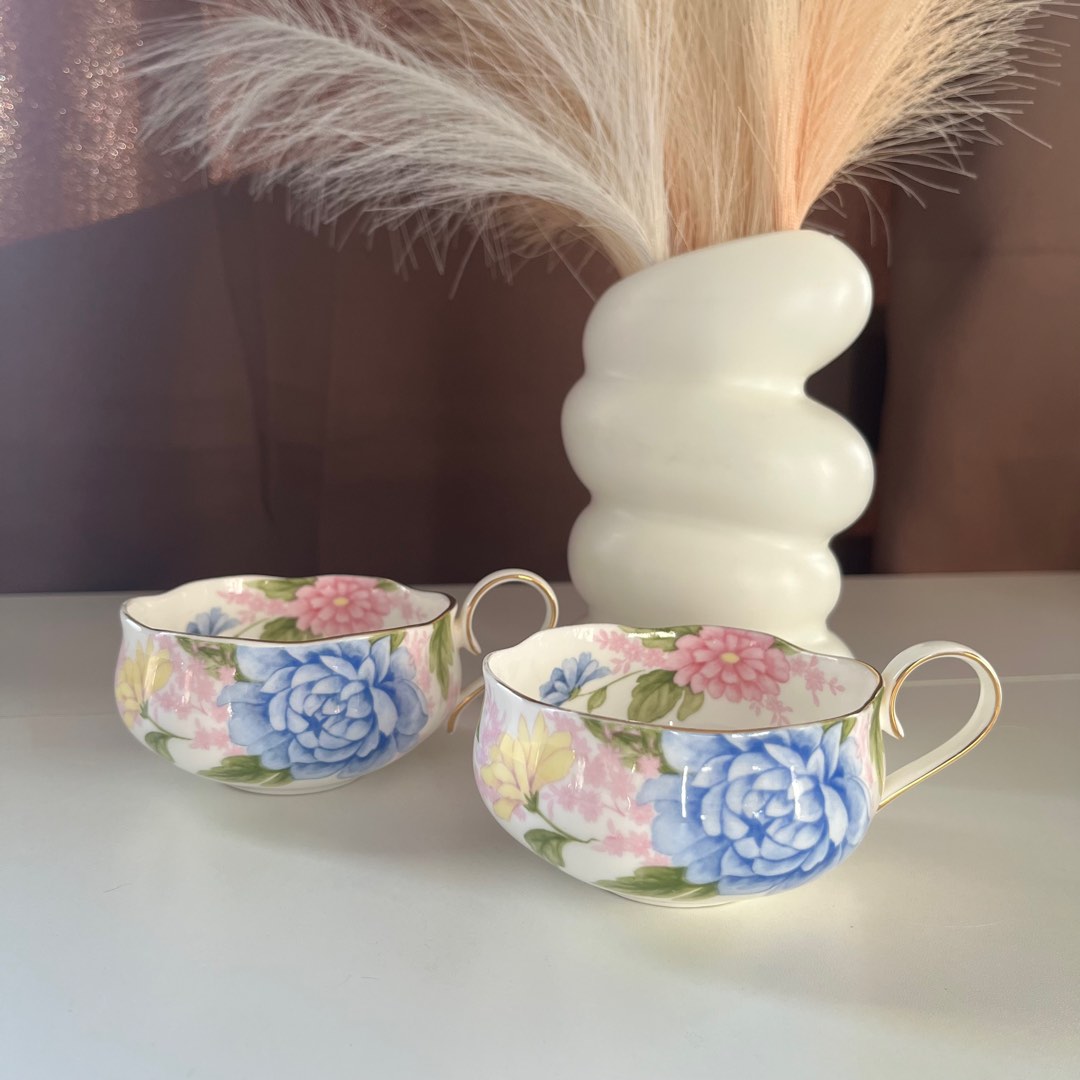 Korea Surplus Preloved Fine Bone China Tea Cups in White Pink and Blue ...