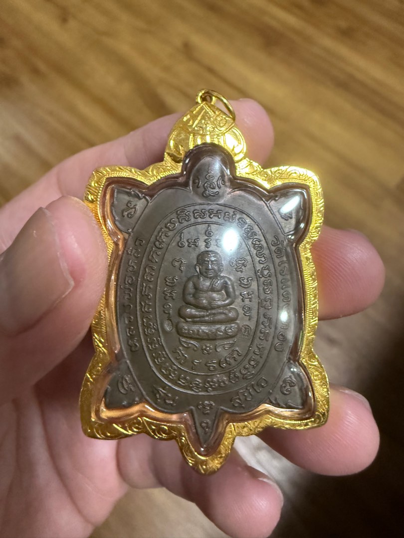 LP Liew Phaya Tao Sukjai 2537, Hobbies & Toys, Memorabilia & Collectibles, Religious Items on ...