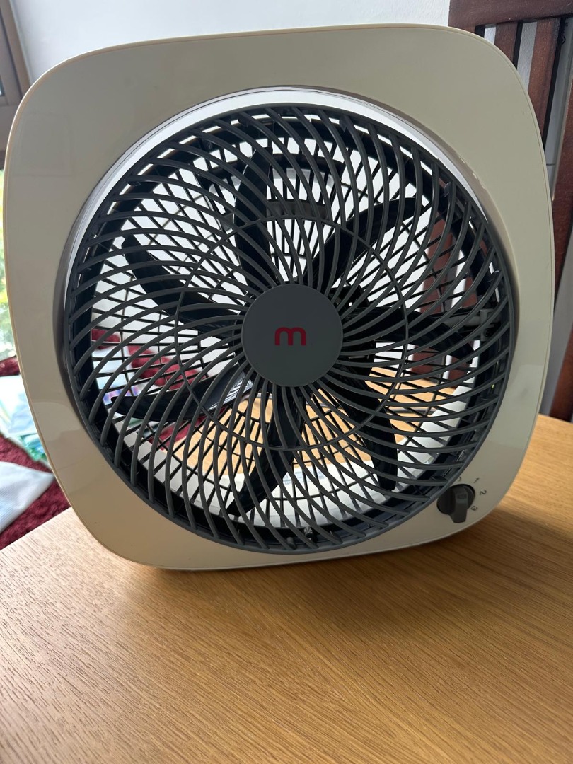 Mistral 10" Circulator Table Fan MBF53, Furniture & Home Living ...