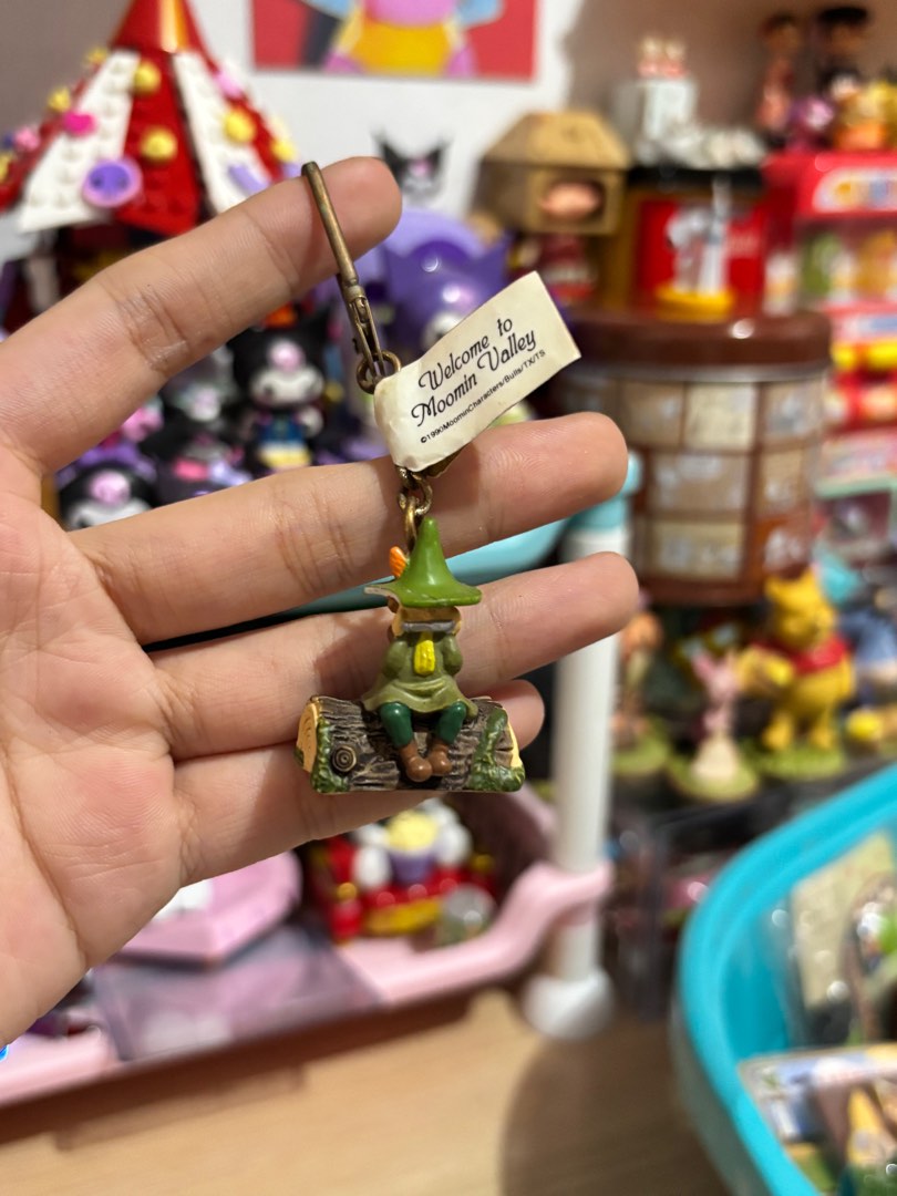 moomin snufkin keychain, Hobbies & Toys, Toys & Games on Carousell