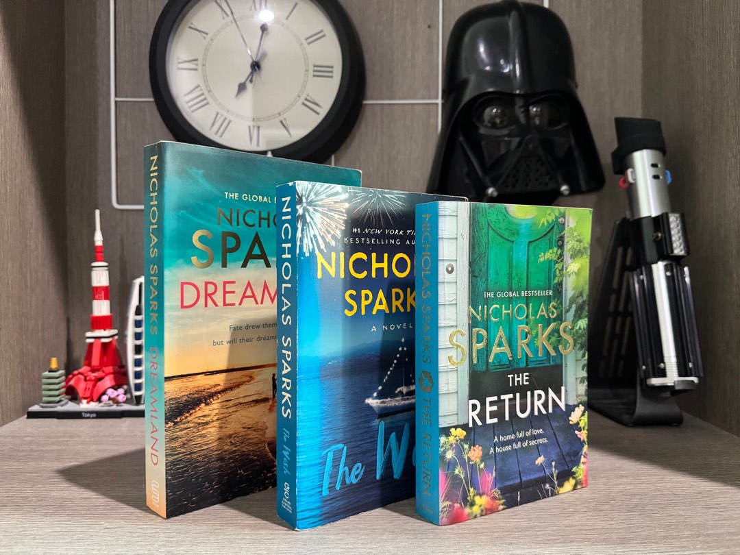 Nicholas Sparks Books (Set of 3), Hobbies & Toys, Books & Magazines ...