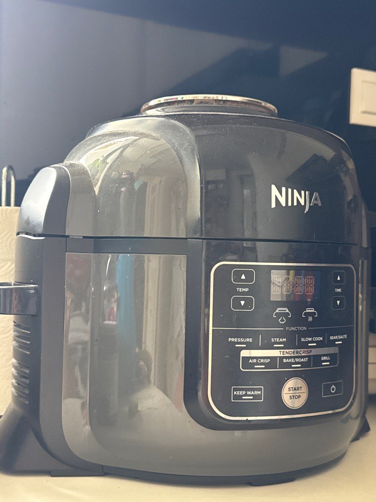 Ninja Foodie OP300 - pressure cooker Airfryer steamer slow cook sauce, TV & Home Appliances ...