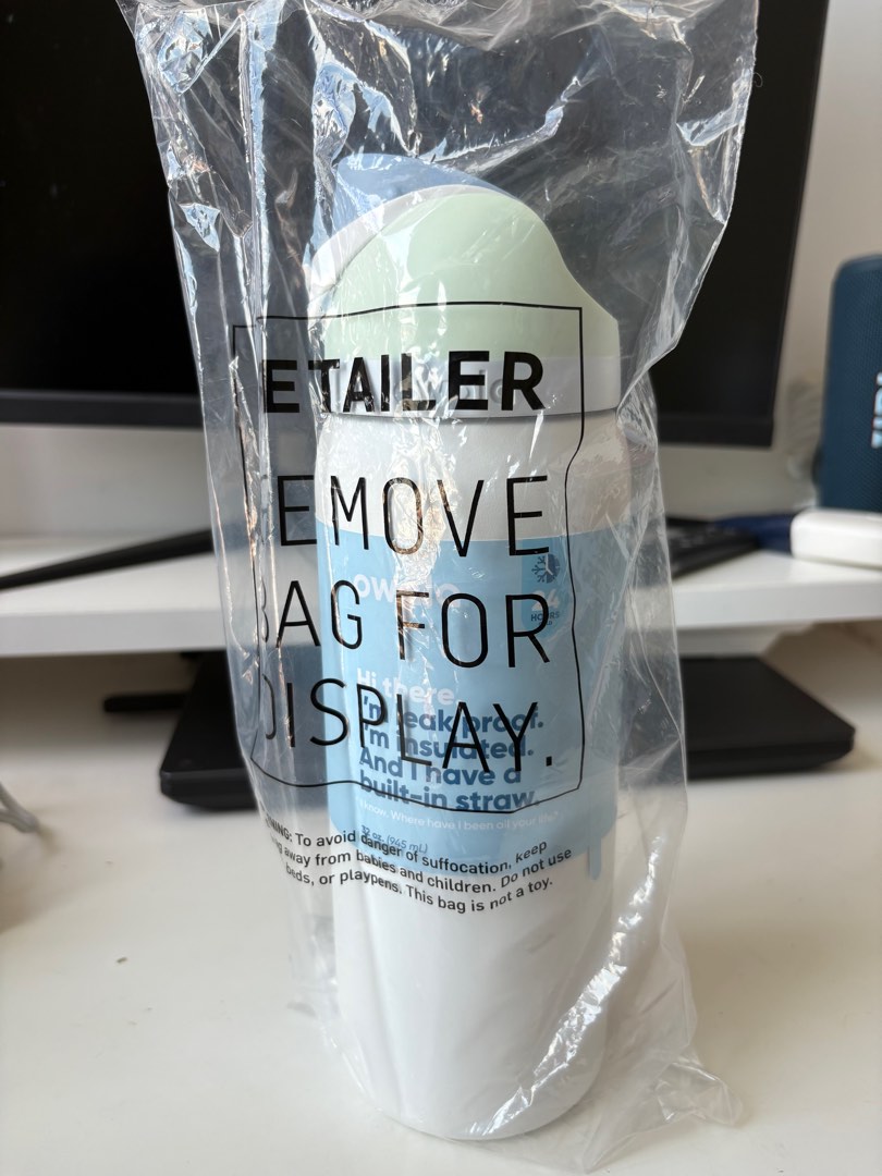 owala iced breeze 32oz, Furniture & Home Living, Kitchenware ...