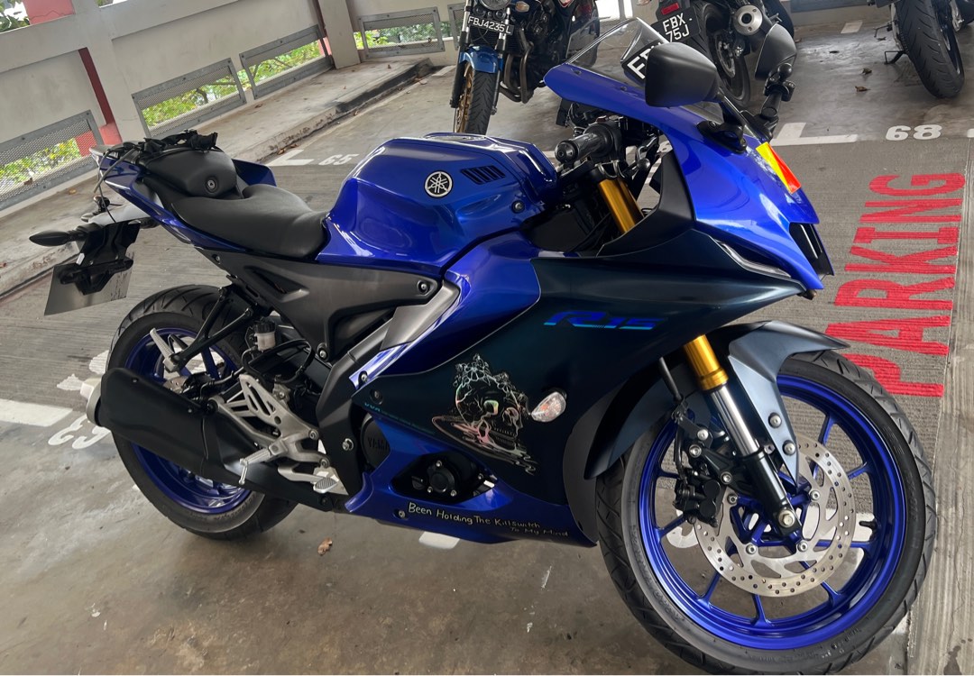 R15 V4 (COE May 2033) + QUICK SHIFTER fully paid, Motorcycles ...