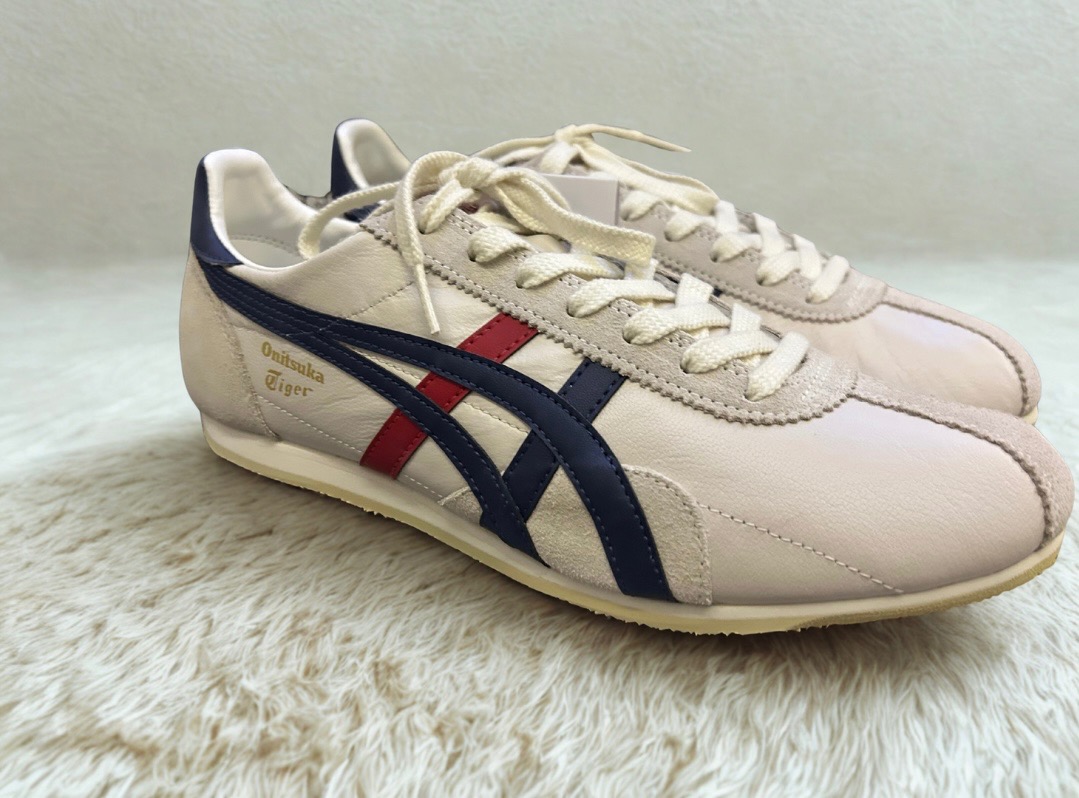Runspark Onitsuka Tiger OFF WHITE/ NAVY, Men's Fashion, Footwear ...