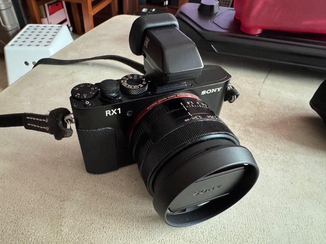 Sony RX1 with LCD viewfinder, Photography, Cameras on Carousell