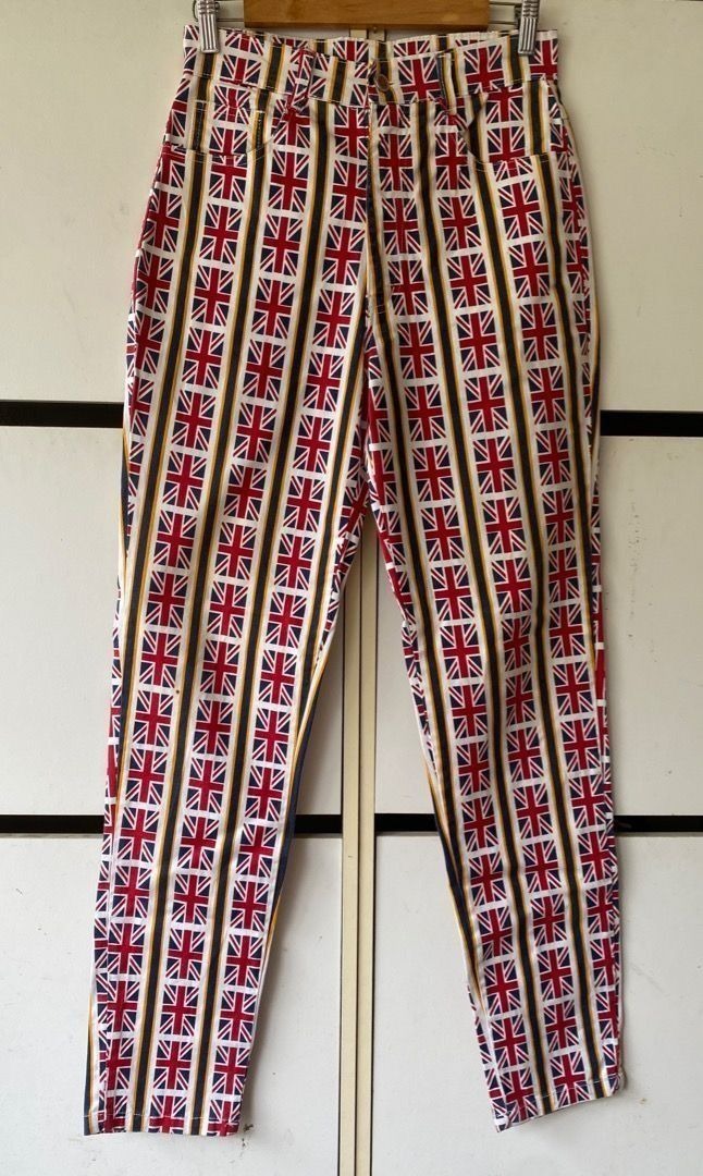 UNION JACK AARON WEAR SOFT DENIM ( SIZE : 28 ) - F24, Men's Fashion, Bottoms, Jeans on Carousell