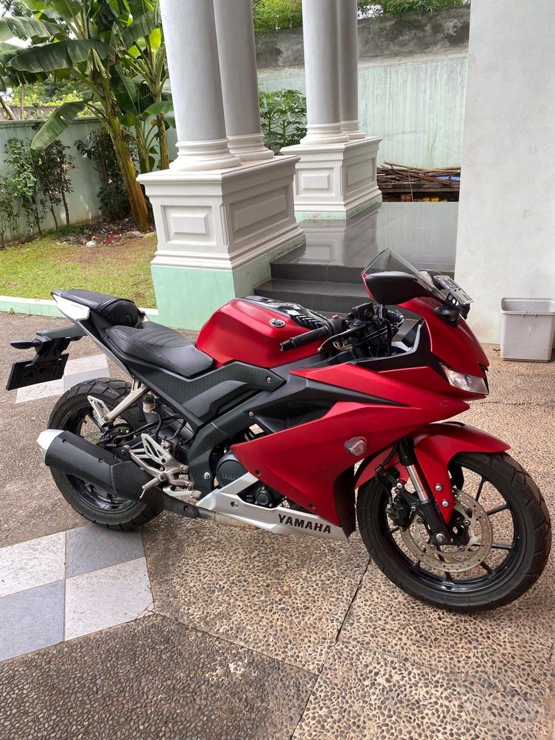 Yamaha YZF R15 V3 Merah Doff 2017, Motor di Carousell