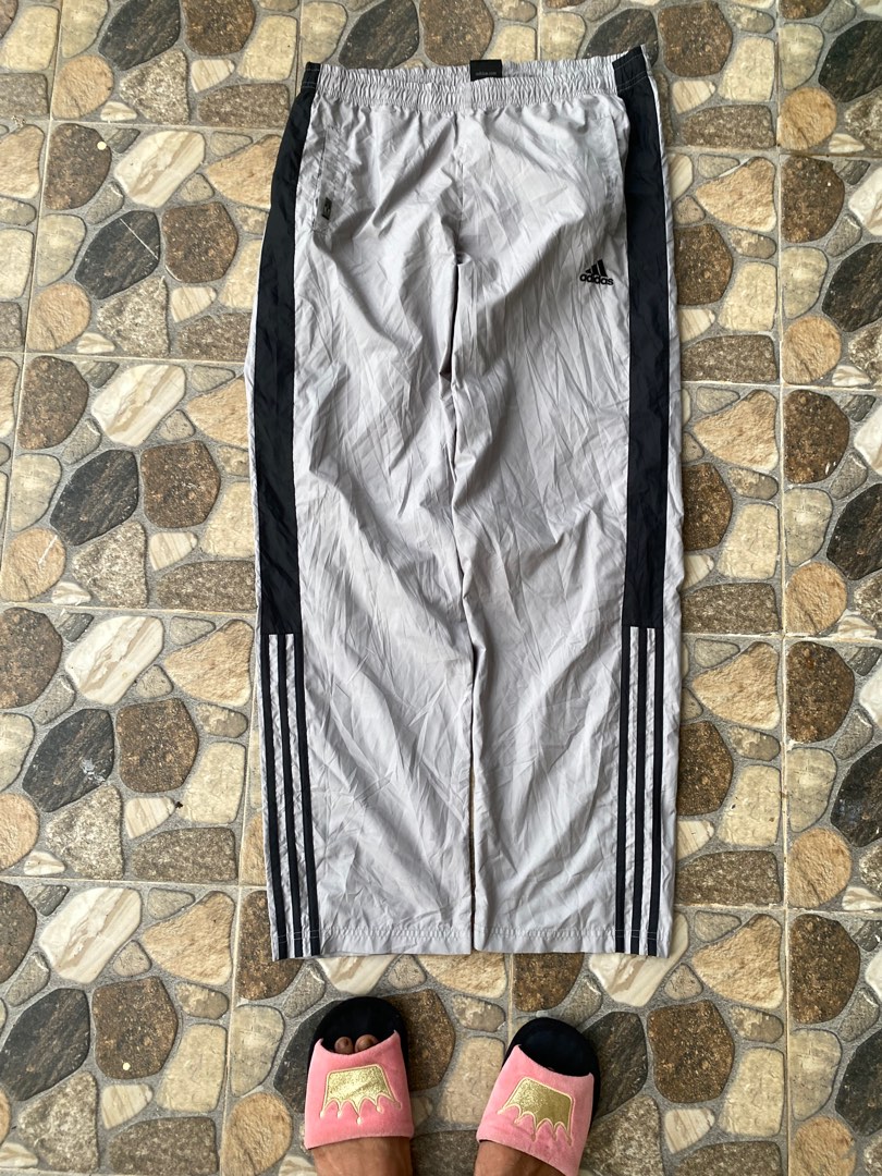 Adidas Baggy kain payung Trackpant seluar sukan, Men's Fashion, Bottoms ...