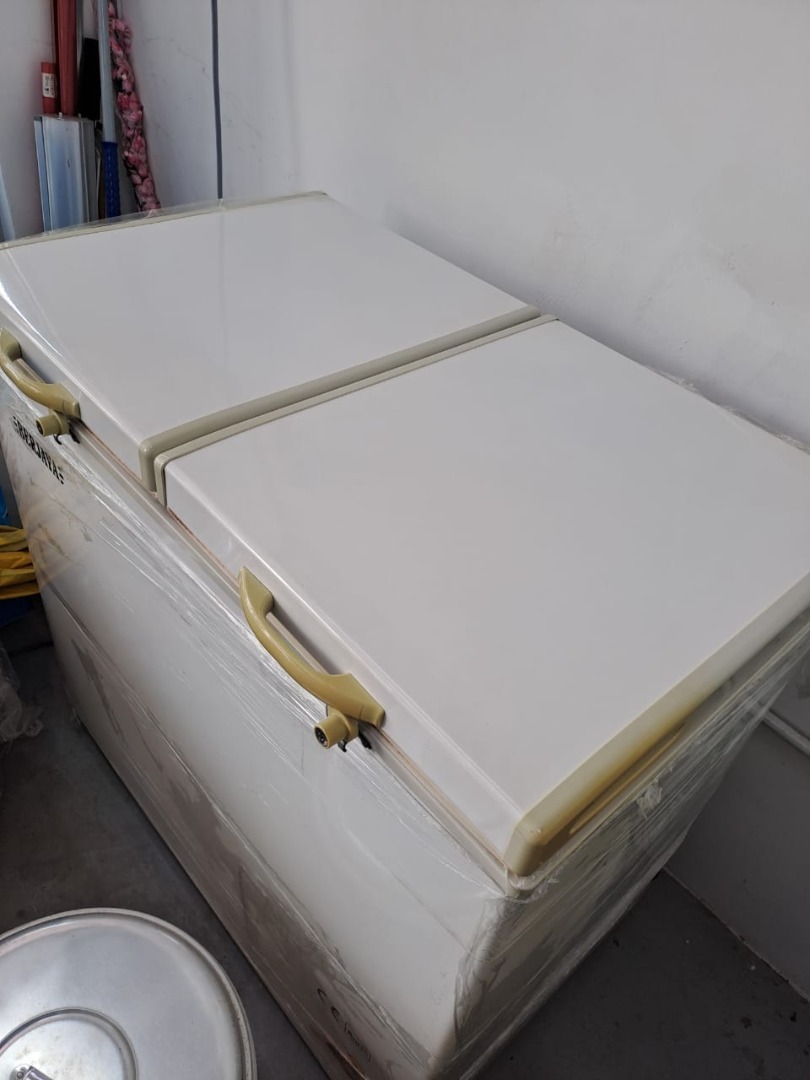 BERJAYA 2 in 1 Freezer or Chiller/ Chest Freezer/ Chest Chiller 178L ...