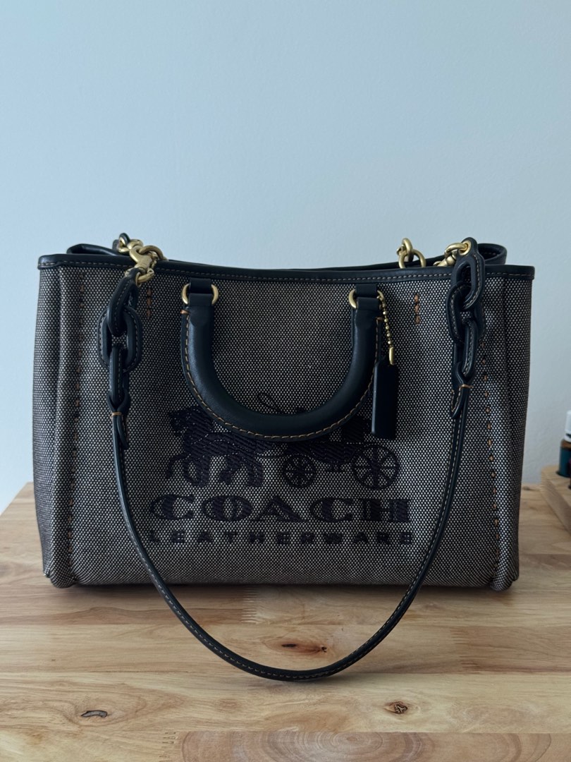 Coach Reese Tote 28 Handbag, Luxury, Bags & Wallets on Carousell