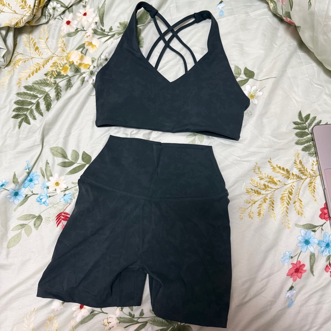 CSB Fade Set, Women's Fashion, Activewear on Carousell