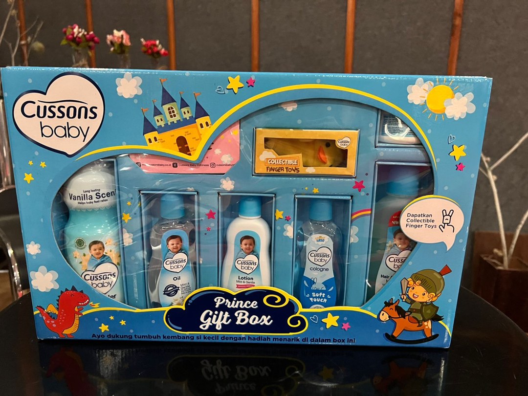 Cussons Baby Gift Box, Bayi & Anak, Lainnya di Carousell