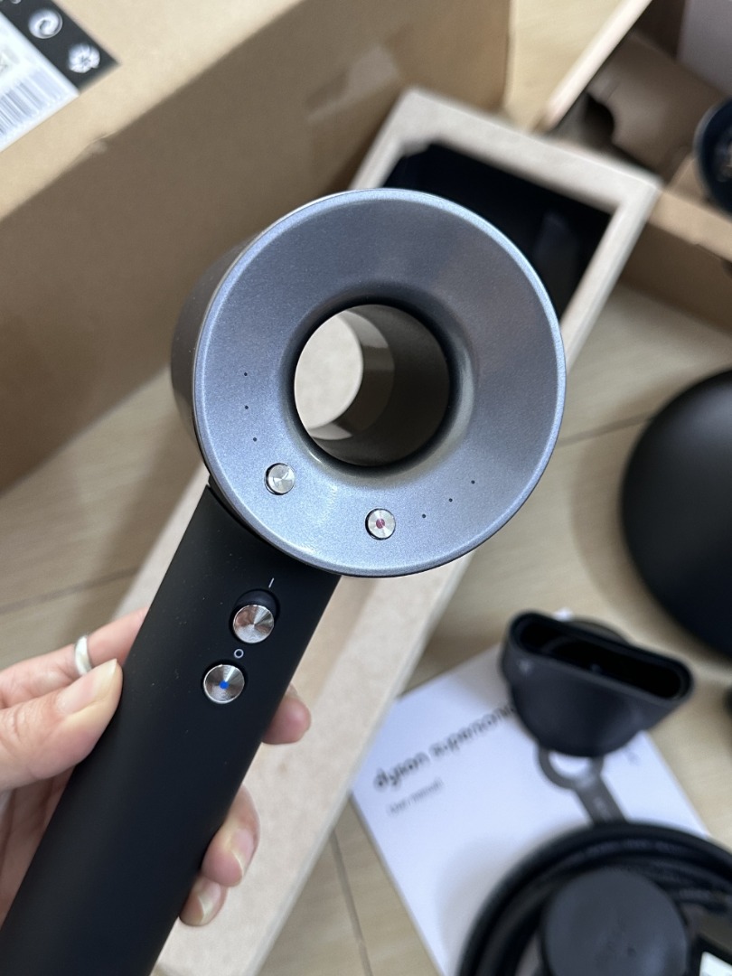 Dyson HD08 Black Hair Dryer, Beauty & Personal Care, Hair on Carousell