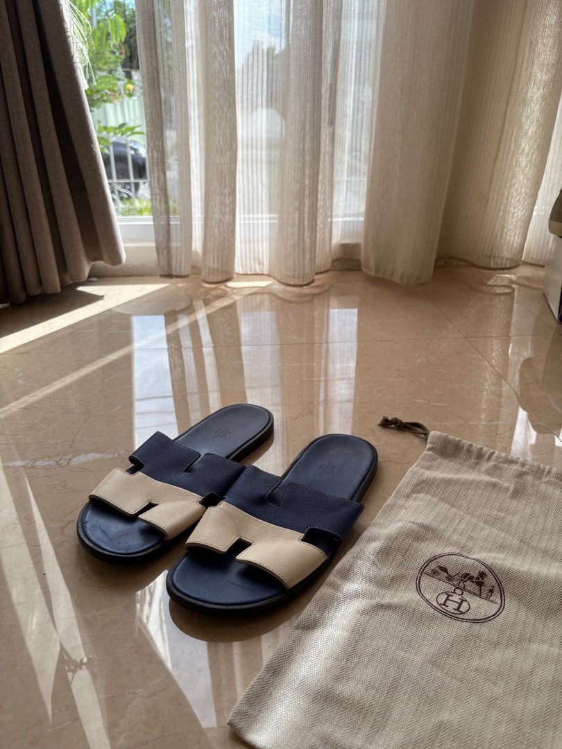 Hermes izmir, Fesyen Pria, Sepatu , Sandal di Carousell
