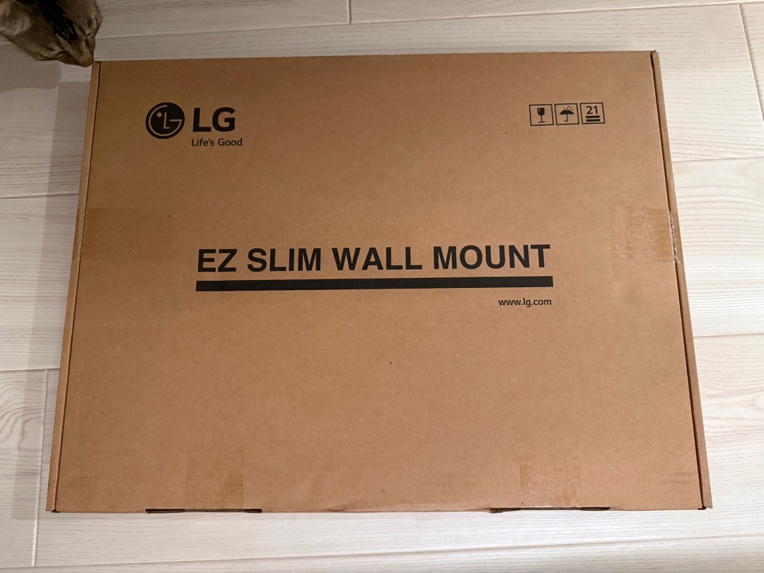 LG ez slim wall mount, 家庭電器, 電視 & 其他娛樂, 電視組件及配件 - Carousell
