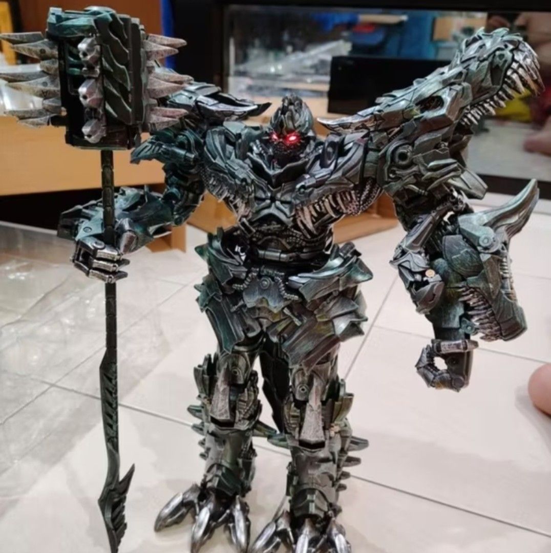 LS 05 / HMK04 Transformer - ANCIENT LEADER Oversized Studio Series ...