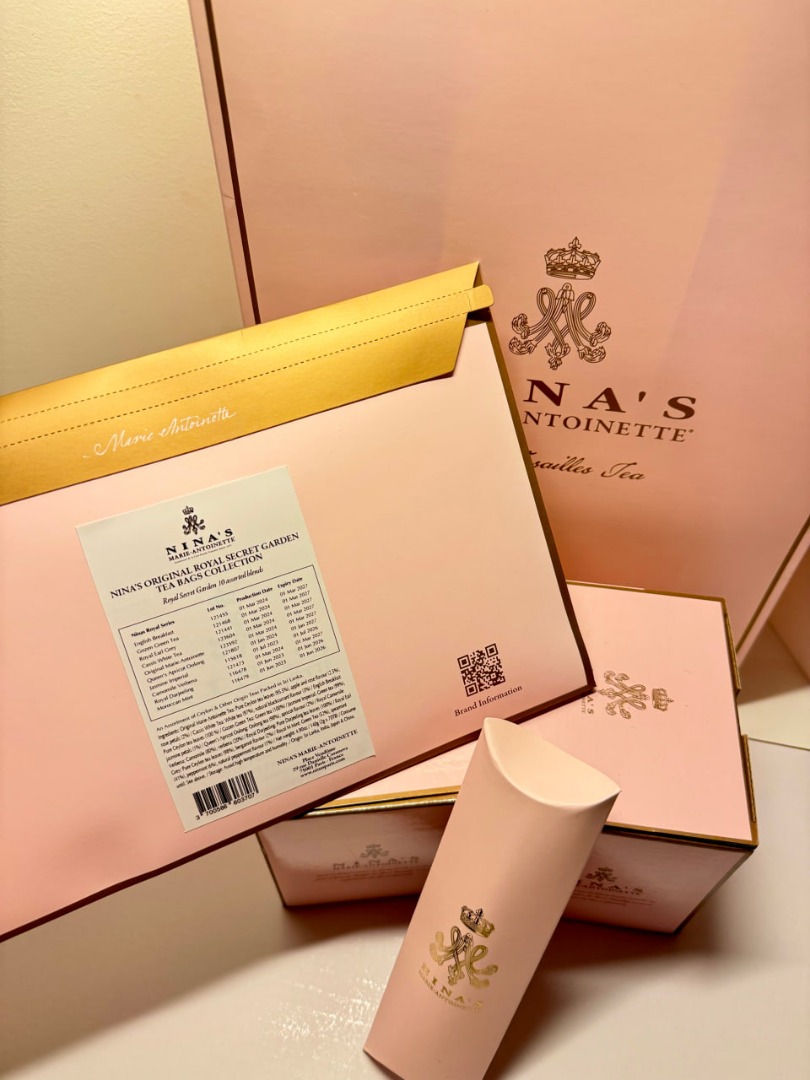 Nina's Marie Antoinette Exclusive White Royal Tray, Furniture & Home ...