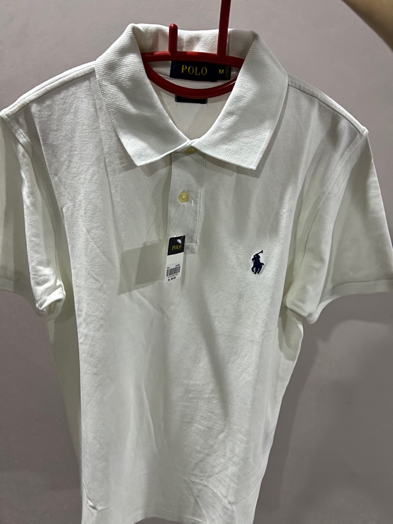 Polo T, Men's Fashion, Activewear on Carousell