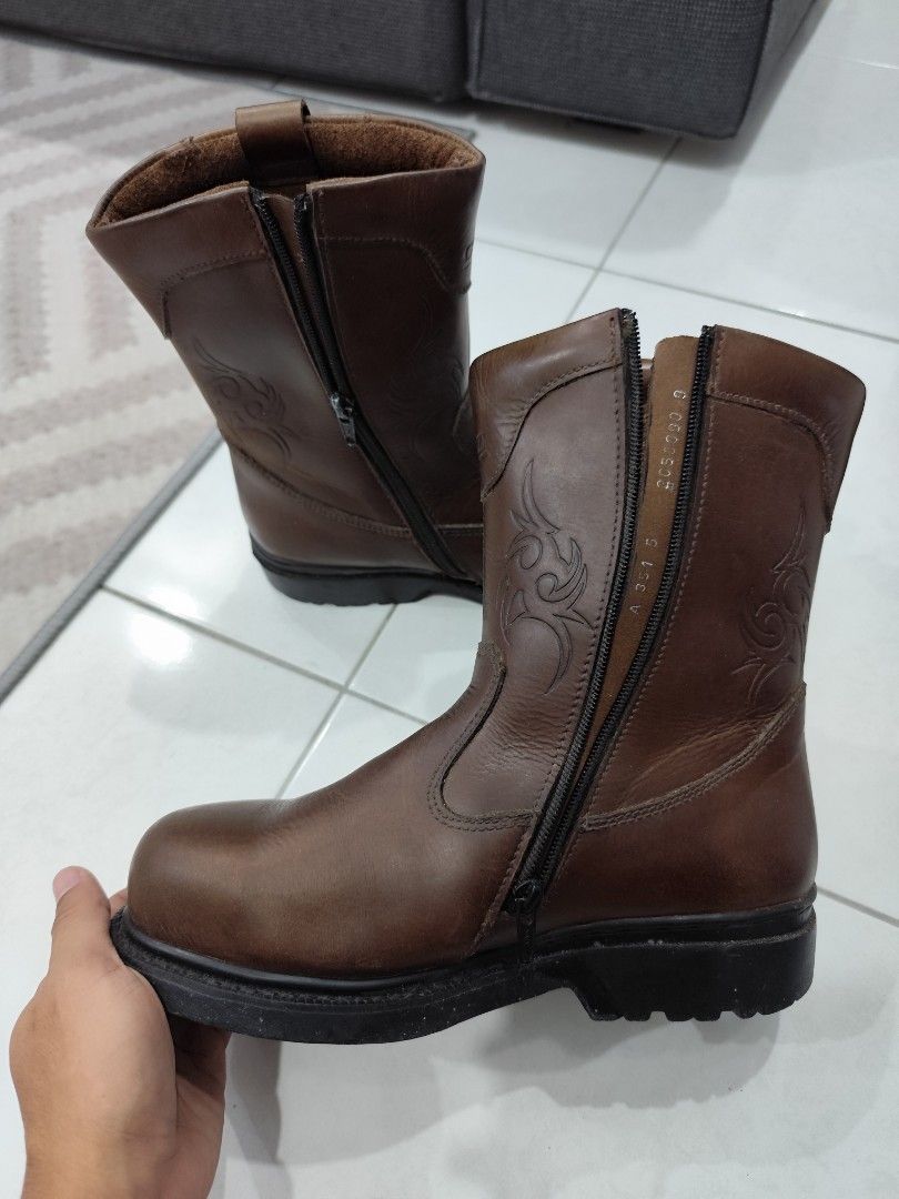 Safety boot (High Cut), Men's Fashion, Footwear, Boots on Carousell