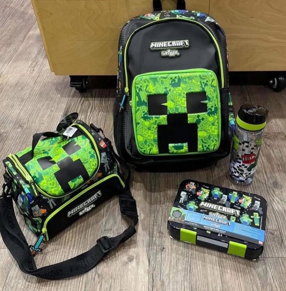 Smiggle Minecraft Set, Babies & Kids, Babies & Kids Fashion on Carousell